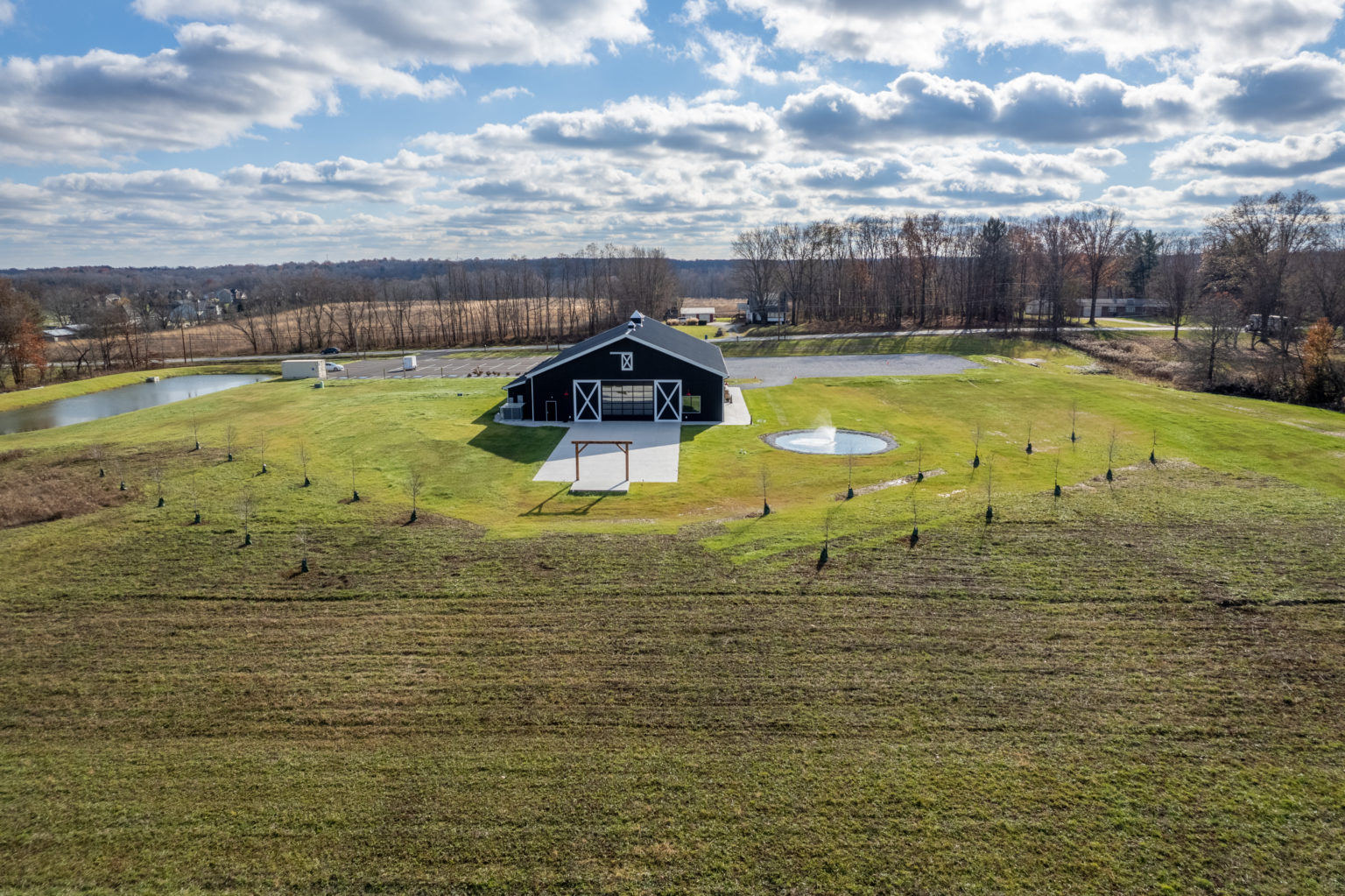 Akron Ohio Wedding Venue: The Venue - Birdseye Barn at Western Star