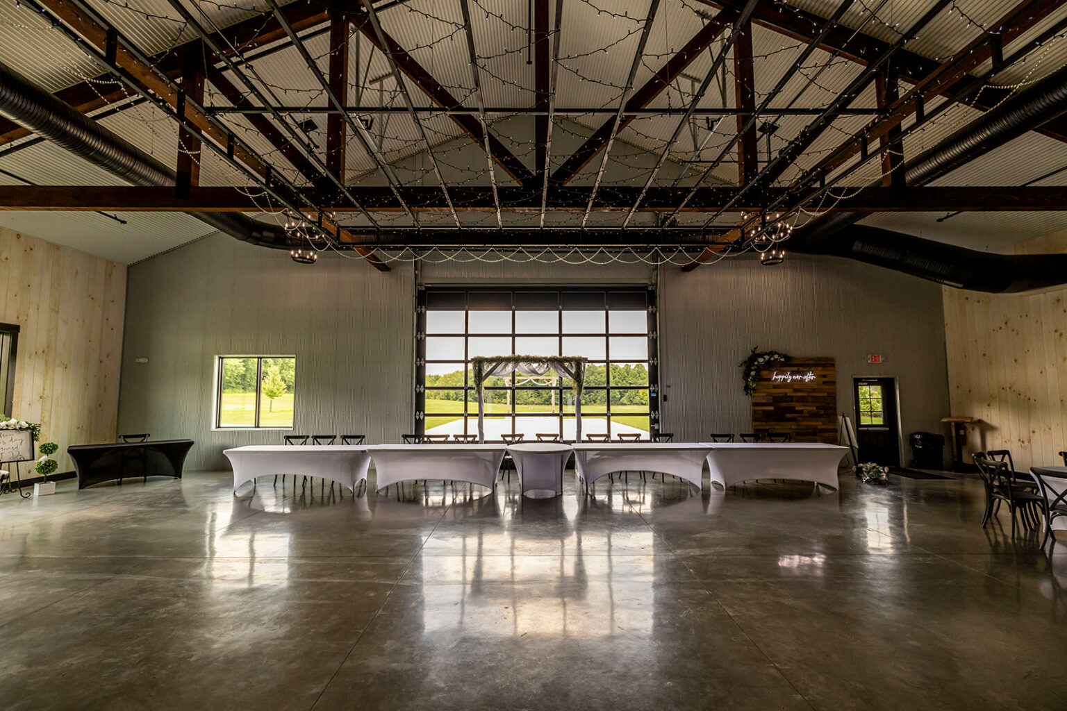 Akron Ohio Wedding Venue: The Venue - Birdseye Barn at Western Star