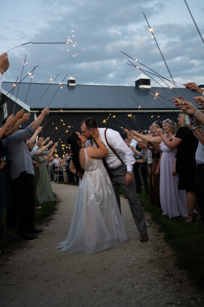 Akron Ohio Wedding Venue: Gallery - Birdseye Barn at Western Star